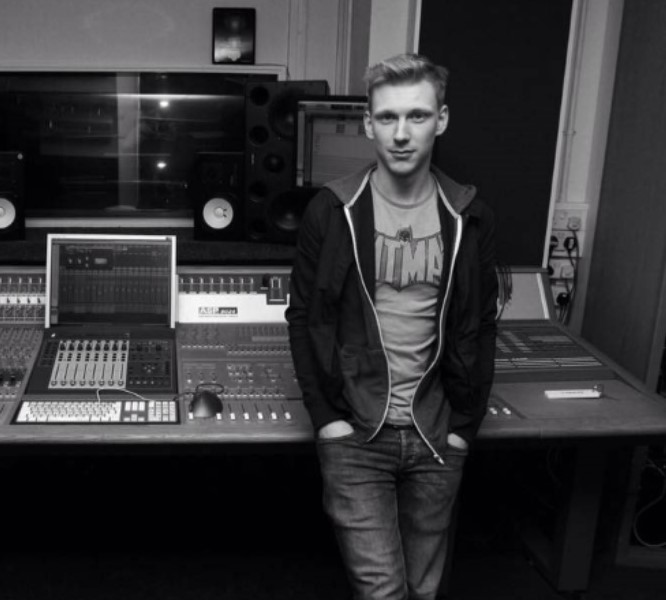 Bay Studios Alumni - Weymouth College